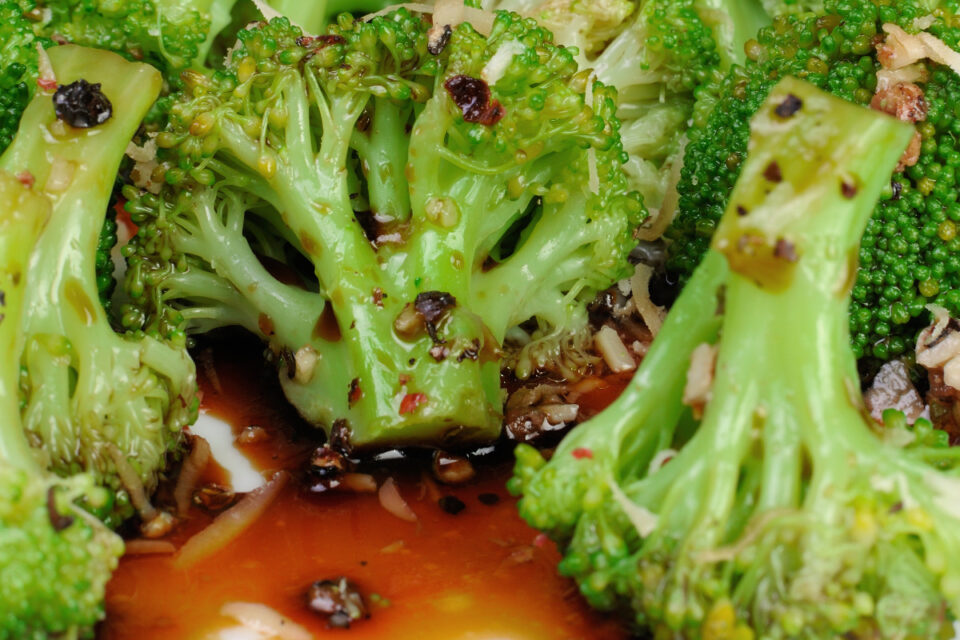 9 Delicious and Simple Sauces for Broccoli